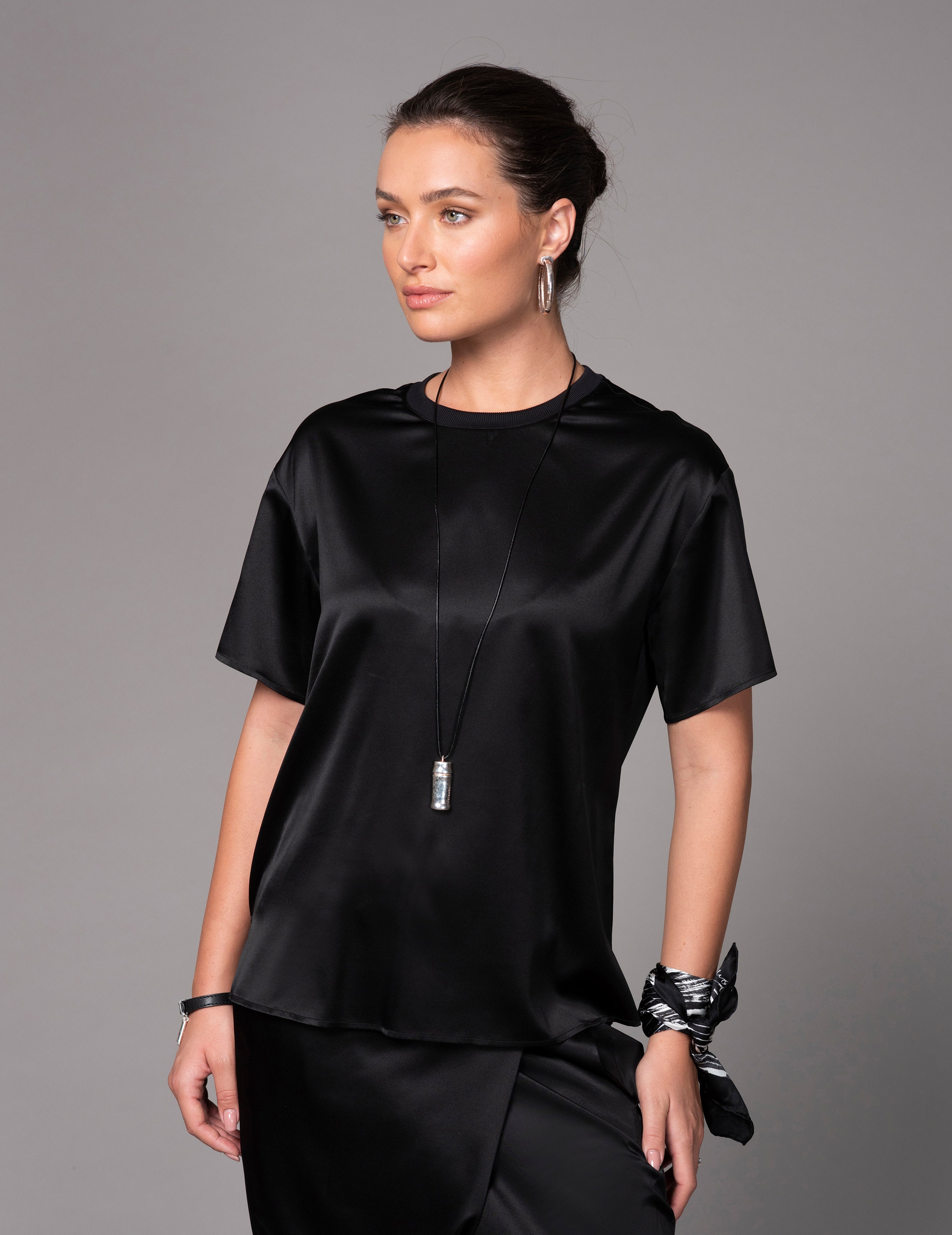 SATIN SILK T-SHIRT – KAWAYAN